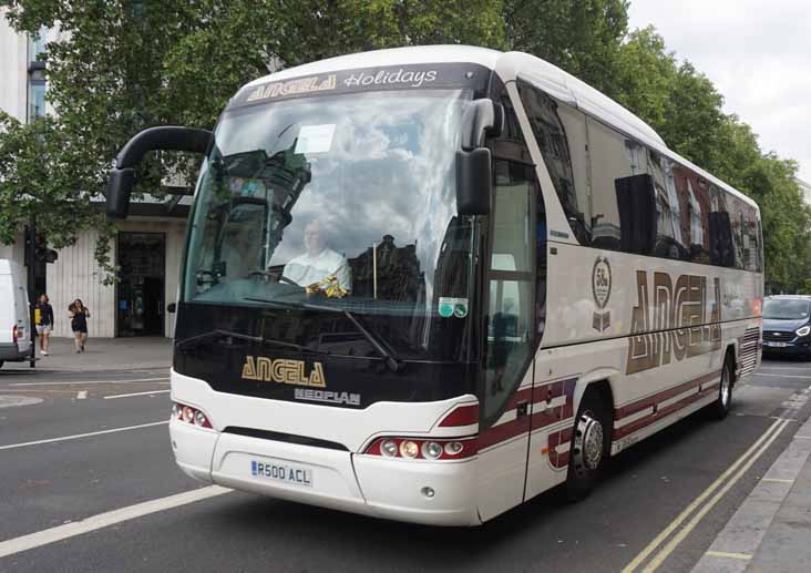 Angela Coaches | SHOWBUS BUS IMAGE GALLERY | Hampshire: South of England