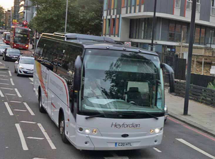 Heyfordian Travel | SHOWBUS BUS IMAGE GALLERY | Oxfordshire