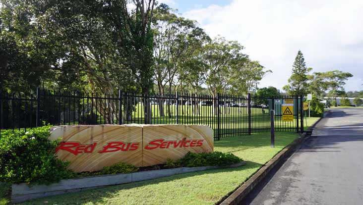 Red Bus Services | australia.SHOWBUS.com BUS IMAGE GALLERY | NSW