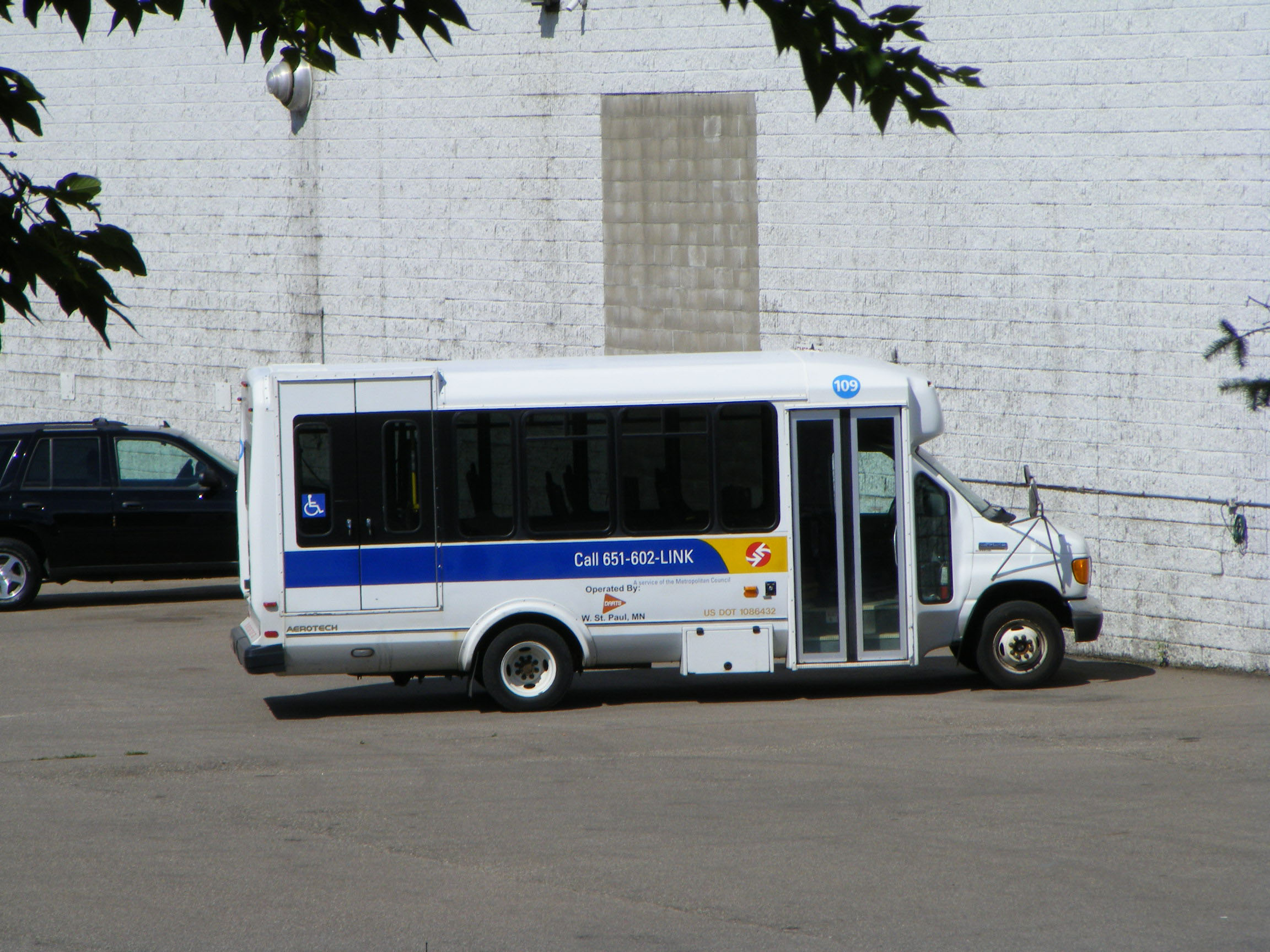 MetroTransit | SHOWBUS AMERICA BUS IMAGE GALLERY