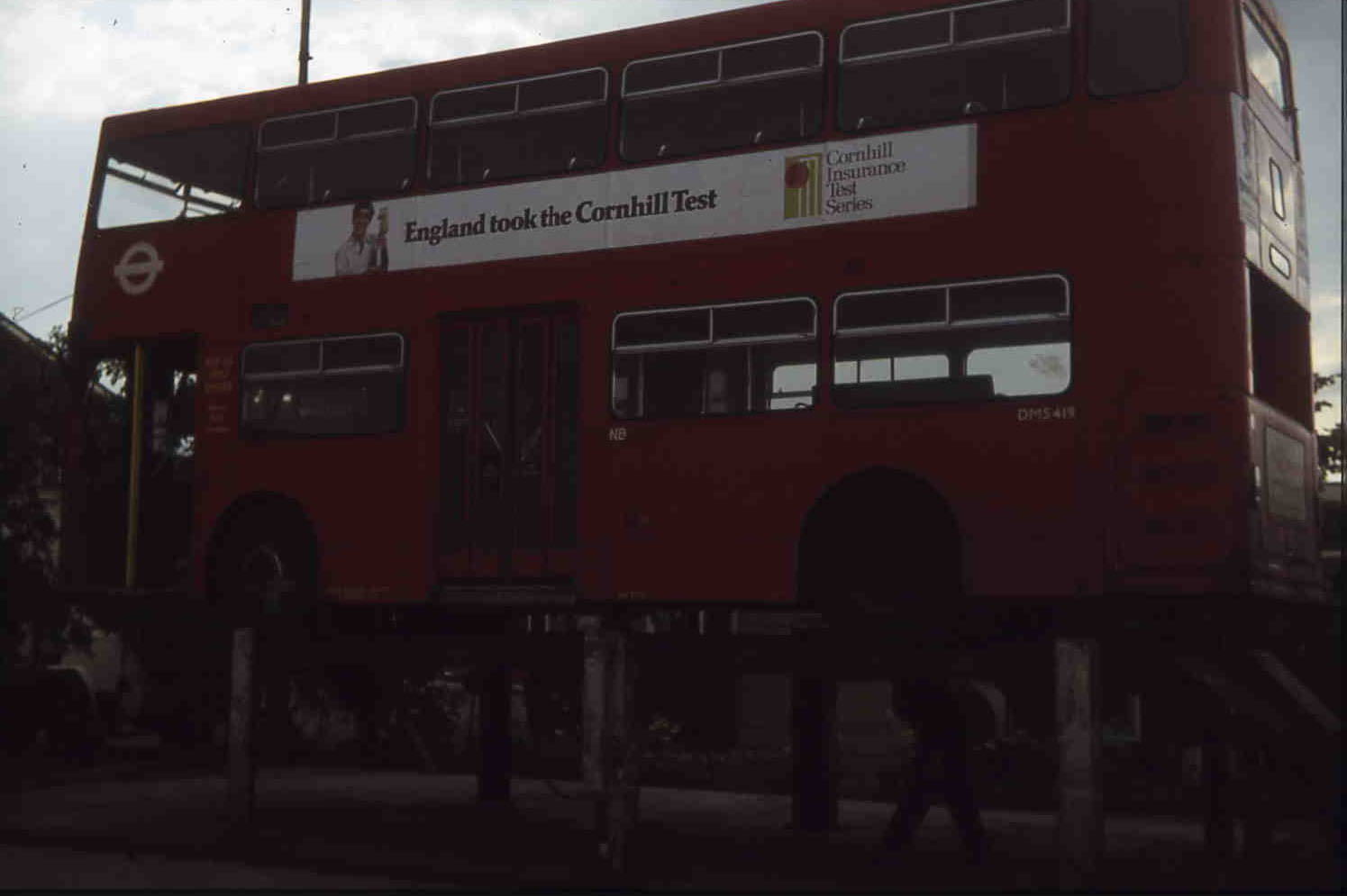 RED ROVER | SHOWBUS HOME COUNTIES BUS IMAGE GALLERY | DMS