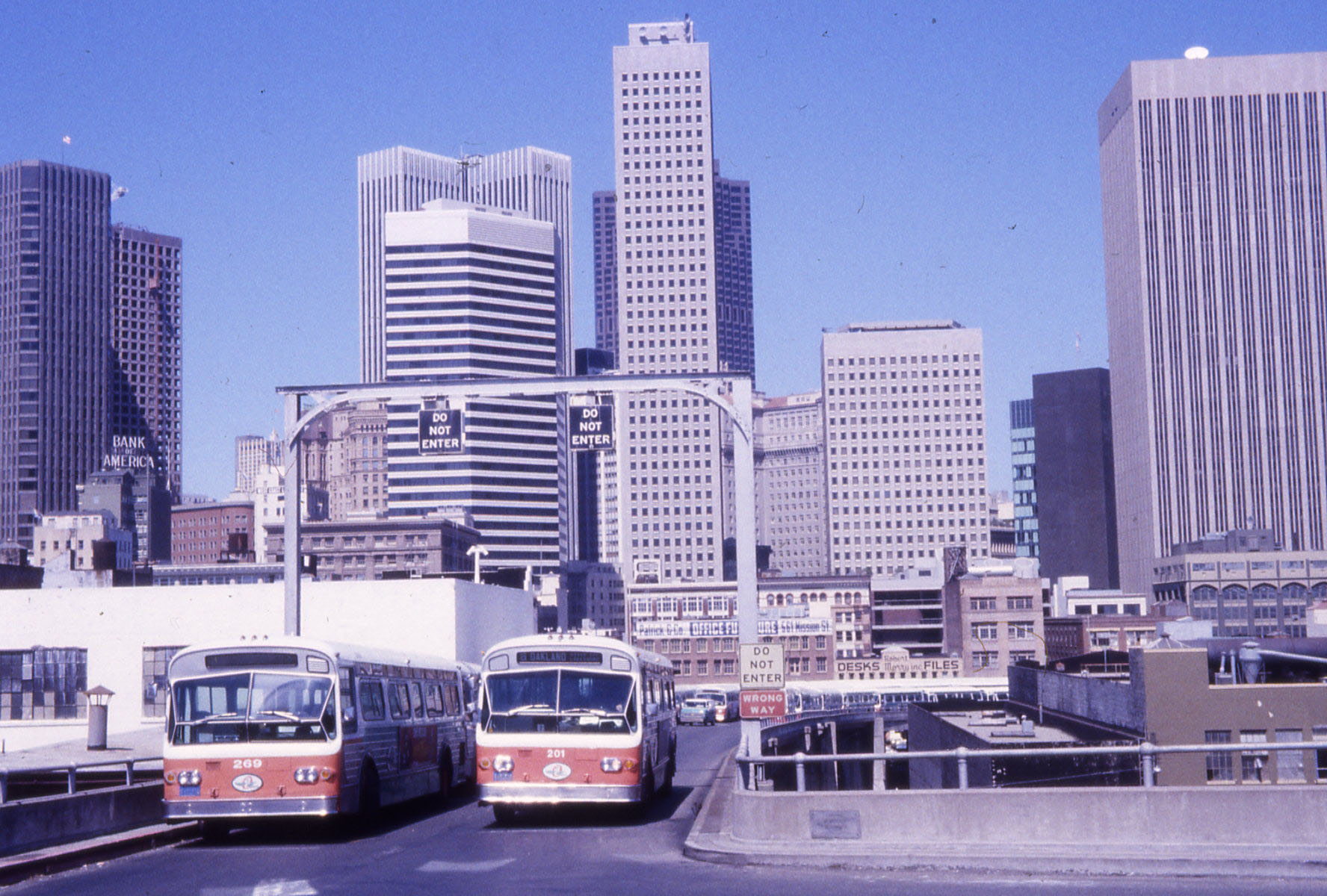 AC Transit | SHOWBUS AMERICA BUS IMAGE GALLERY