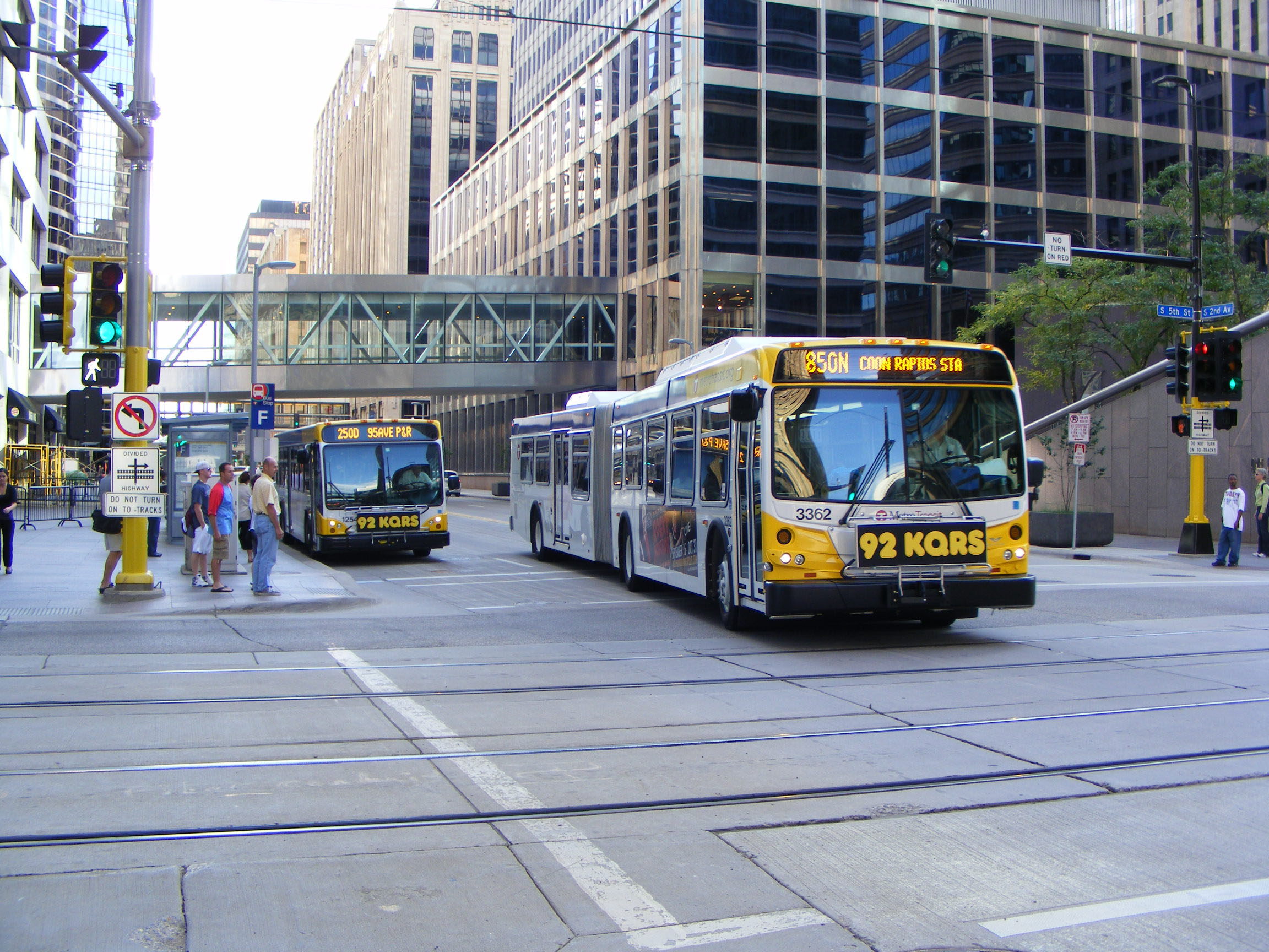 MetroTransit | SHOWBUS AMERICA BUS IMAGE GALLERY