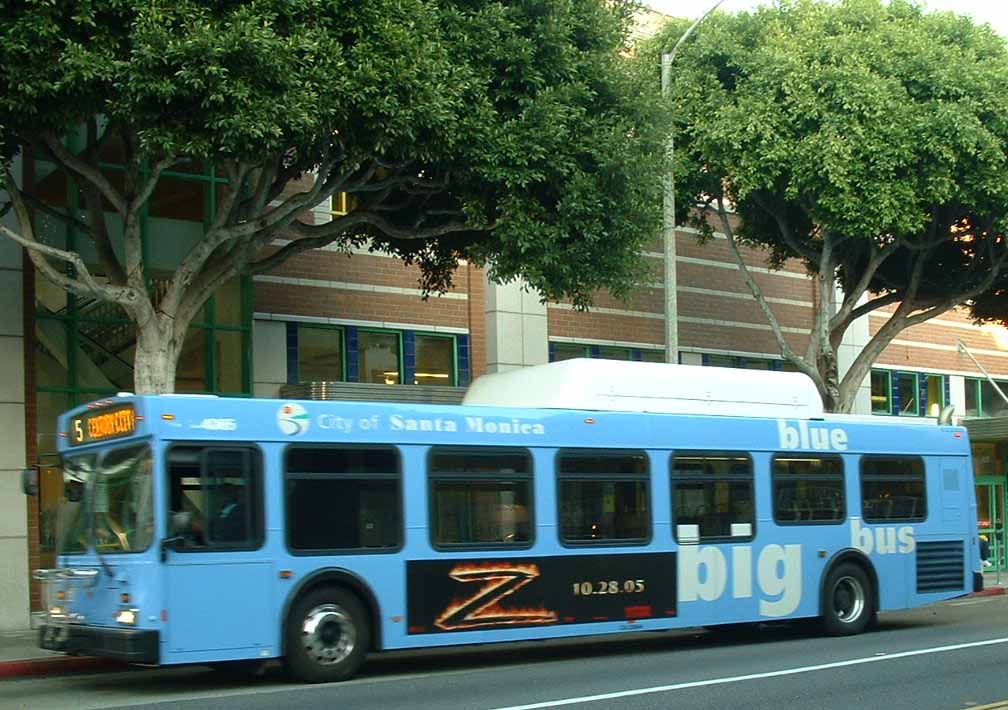 BIG Blue Bus | SHOWBUS AMERICA BUS IMAGE GALLERY | California
