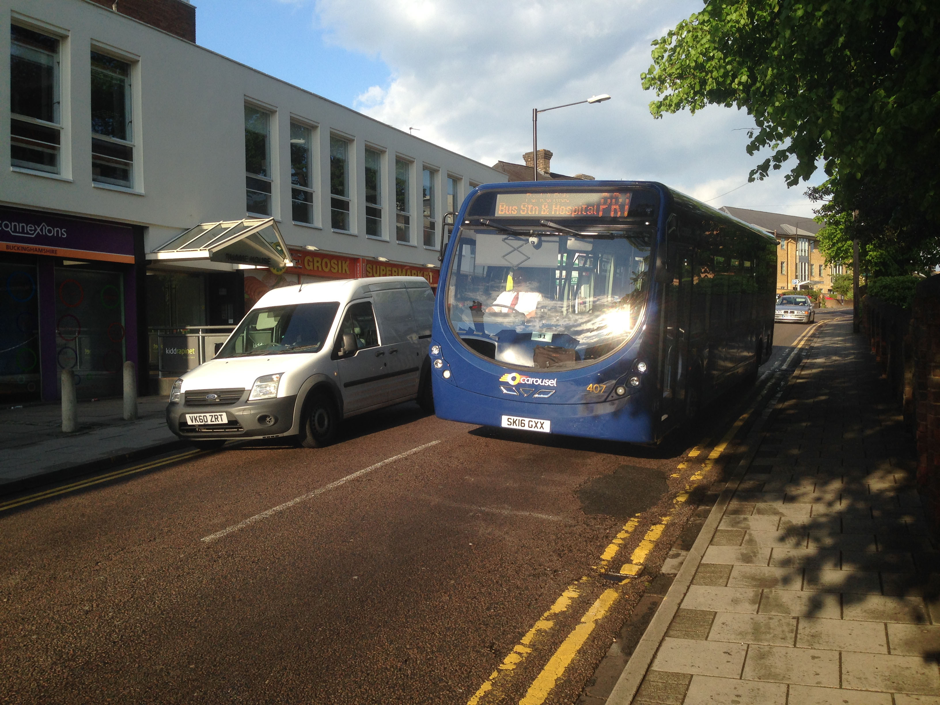 Carousel Buses | SHOWBUS Bus Image Gallery | London & Home Counties