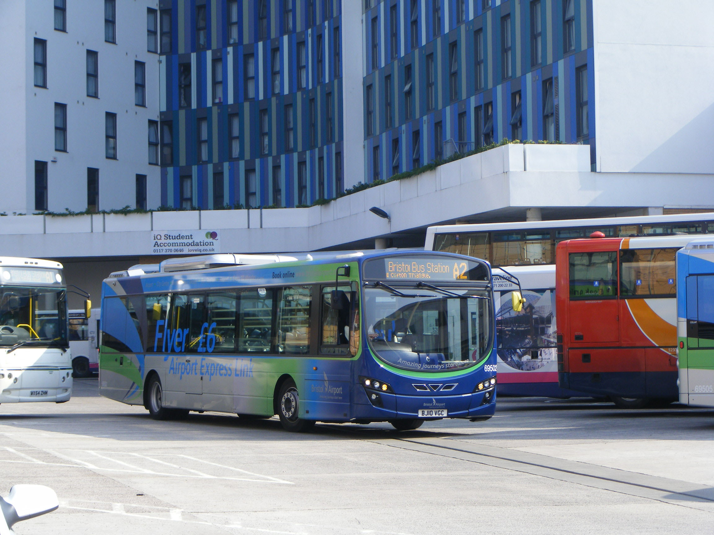 Airport Flyer | SHOWBUS BUS IMAGE GALLERY | West of England