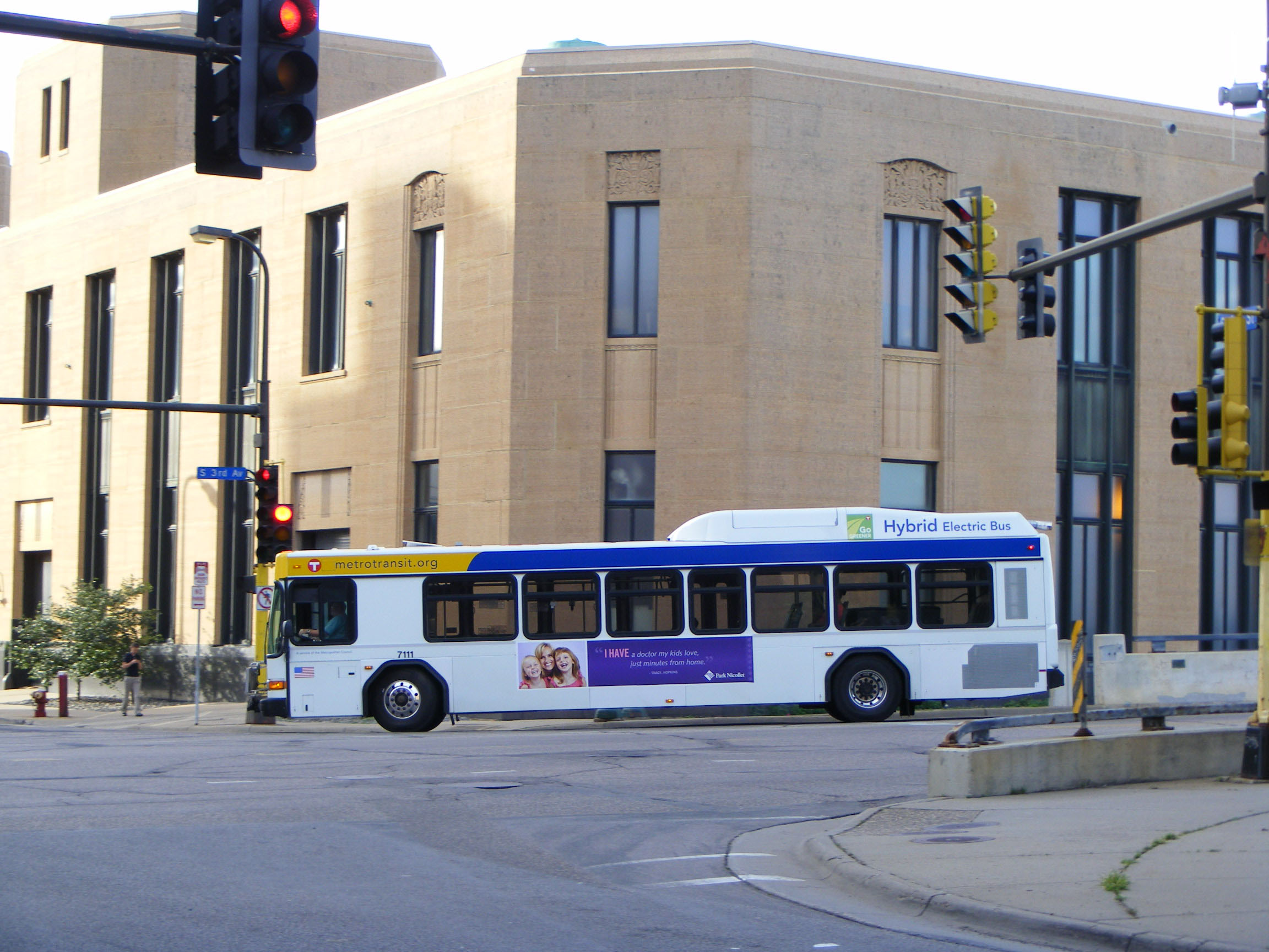 MetroTransit | SHOWBUS AMERICA BUS IMAGE GALLERY