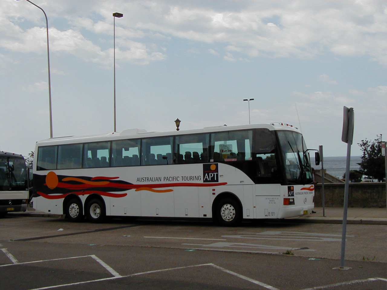 APT | australia.SHOWBUS.com BUS IMAGE GALLERY