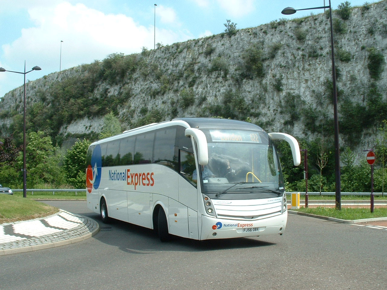 NATIONAL EXPRESS | SHOWBUS COACH IMAGE GALLERY | Caetano Levante