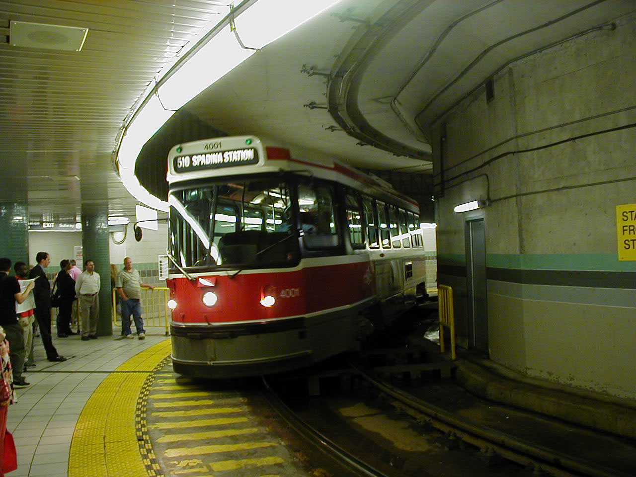 Toronto Transit Commission | TTC | SHOWBUS international CANADIAN BUS ...
