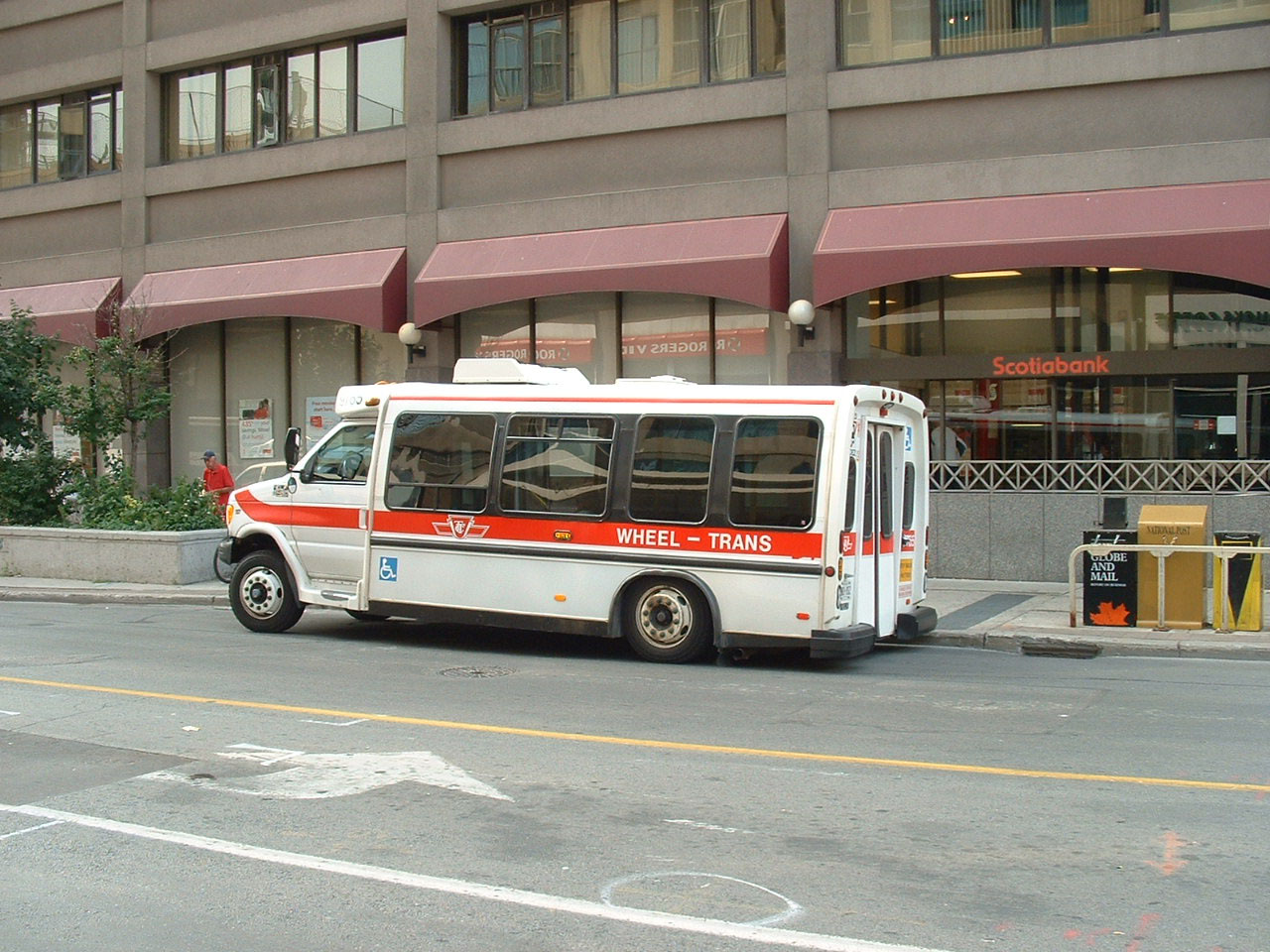Toronto Transit Commission | TTC | SHOWBUS international CANADIAN BUS ...