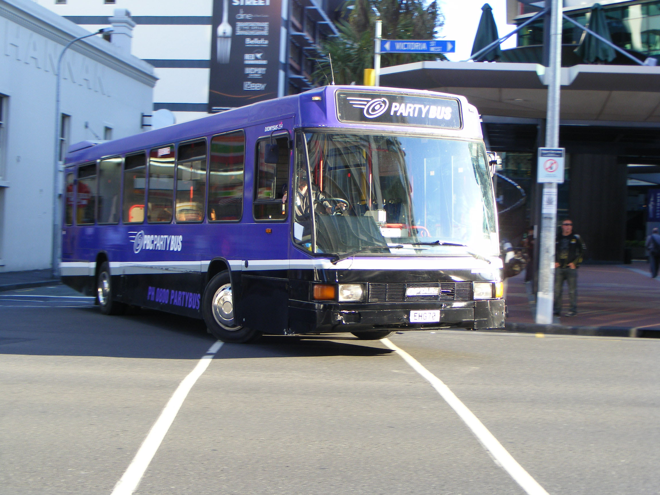 Former Reading Buses overseas | SHOWBUS BUS IMAGE GALLERY