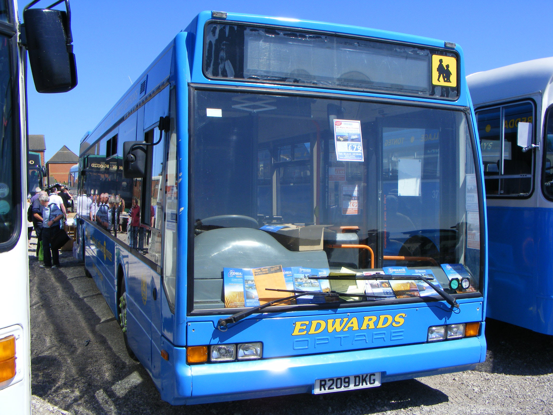 Cardiff Bus - SHOWBUS WALES BUS IMAGE GALLERY