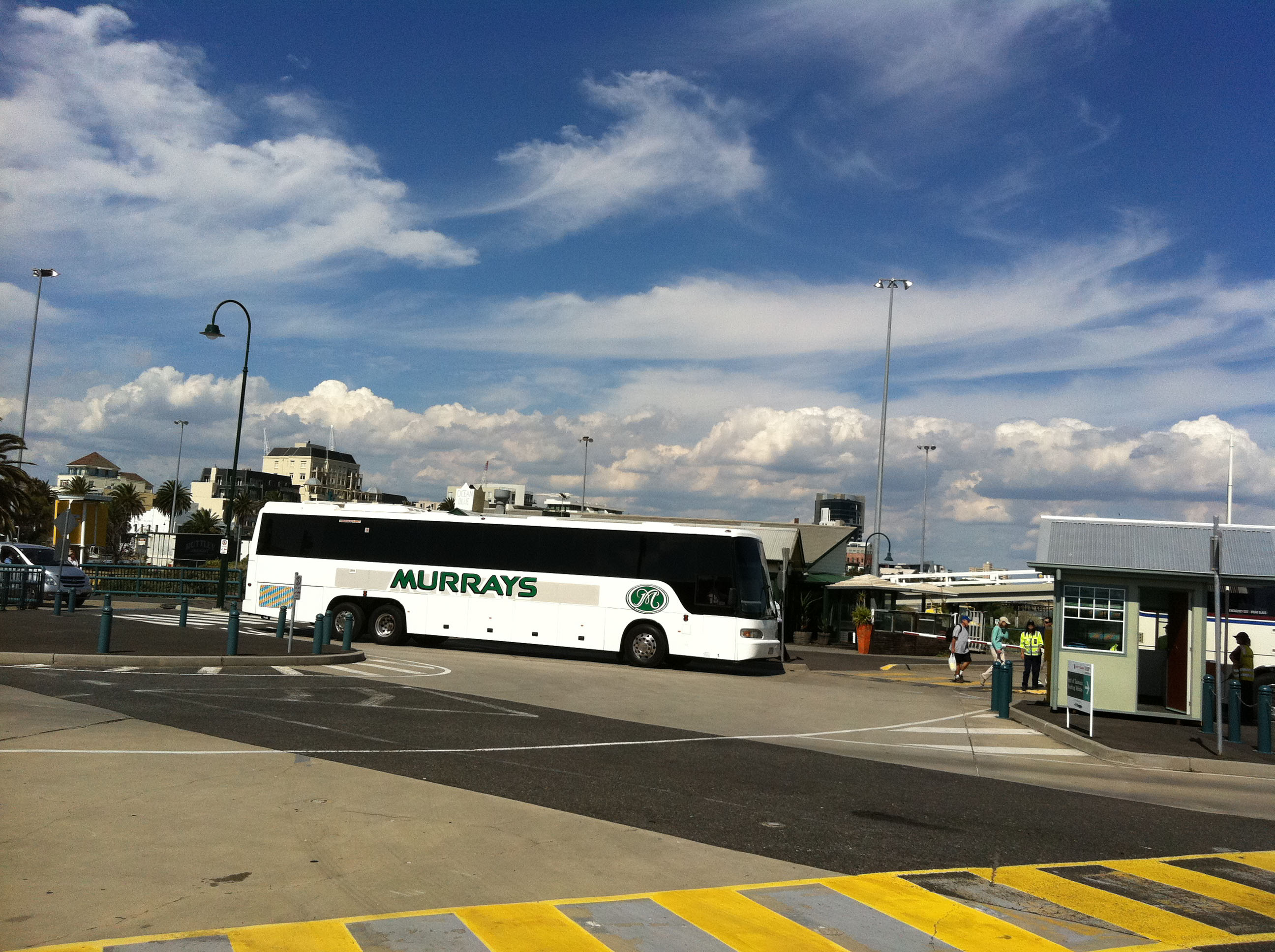 Murrays Coaches | australia.SHOWBUS.com BUS IMAGE GALLERY
