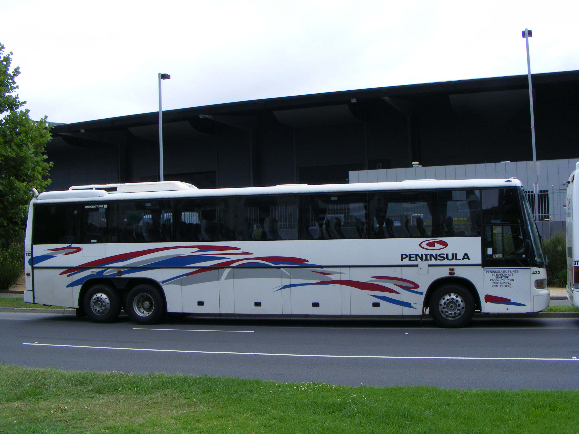 australia.SHOWBUS.com PHOTO GALLERY - Peninsula Bus Lines