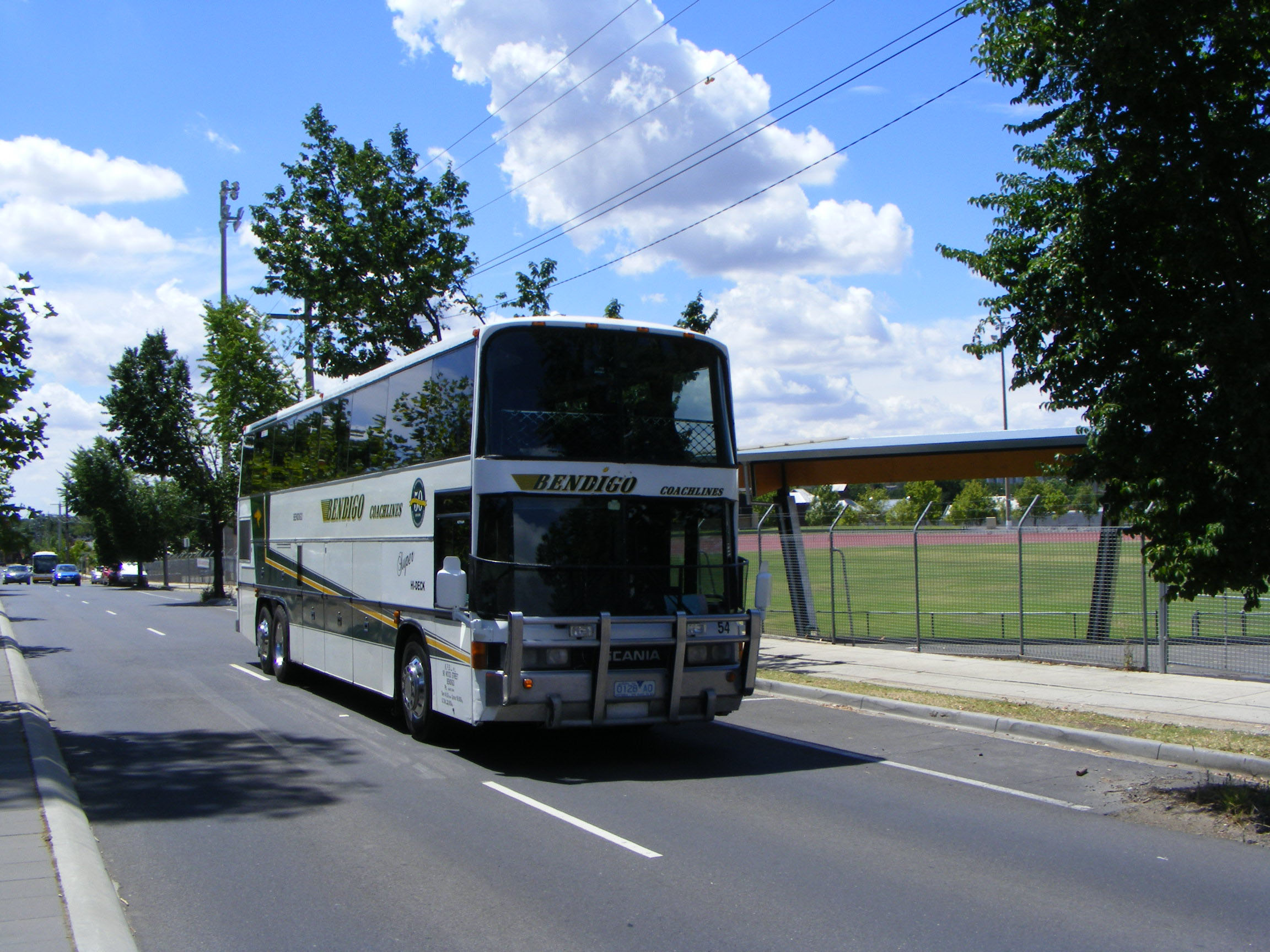 Bendigo Coachlines | australia.SHOWBUS.com BUS IMAGE GALLERY | Victoria