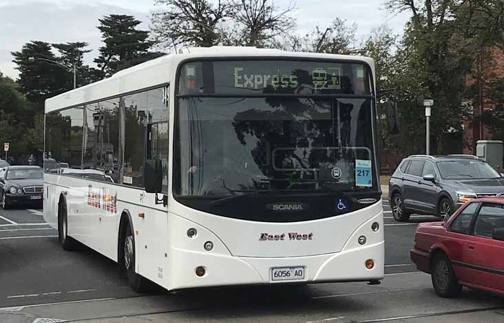 East West | Dysons | australia.SHOWBUS.com BUS IMAGE GALLERY