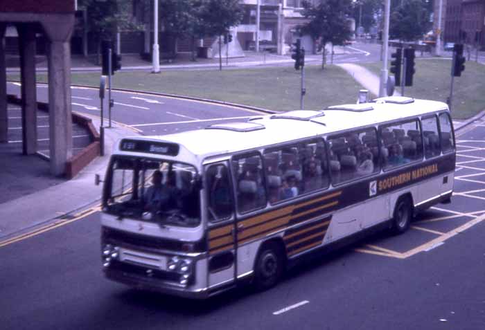 The SHOWBUS Photo Gallery - Southern National